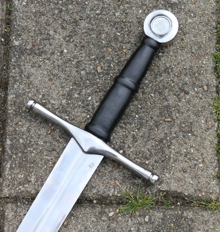 Espada de mano y media Ruaidrí - CelticWebMerchant.com