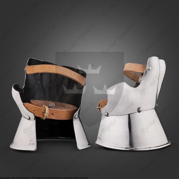 14th-15th century half gauntlets - CelticWebMerchant.com
