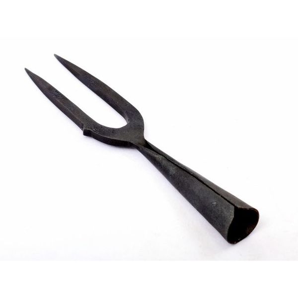 Viking roasting fork - CelticWebMerchant.com