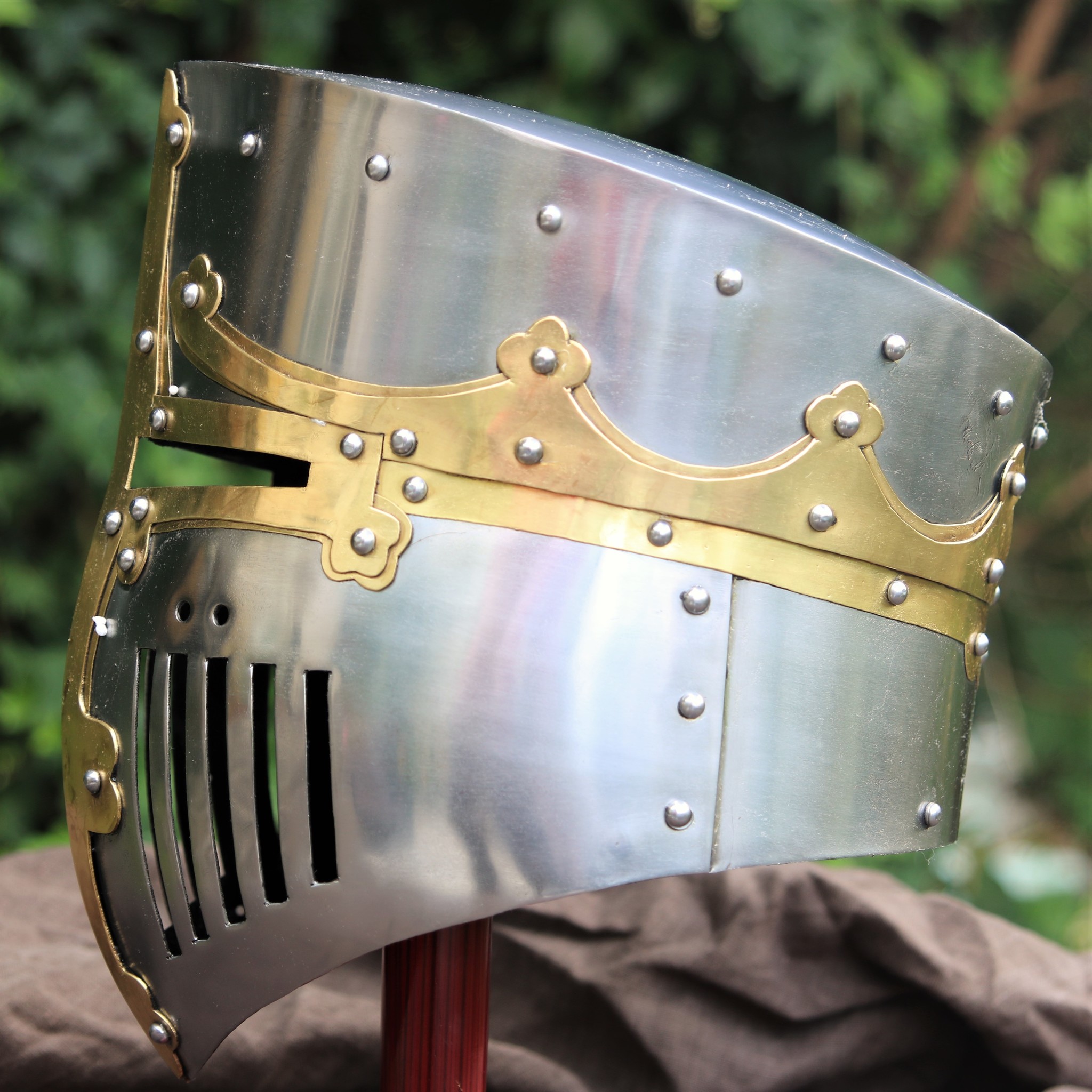 Medieval bucket helmet Westminster Psalter - CelticWebMerchant.com