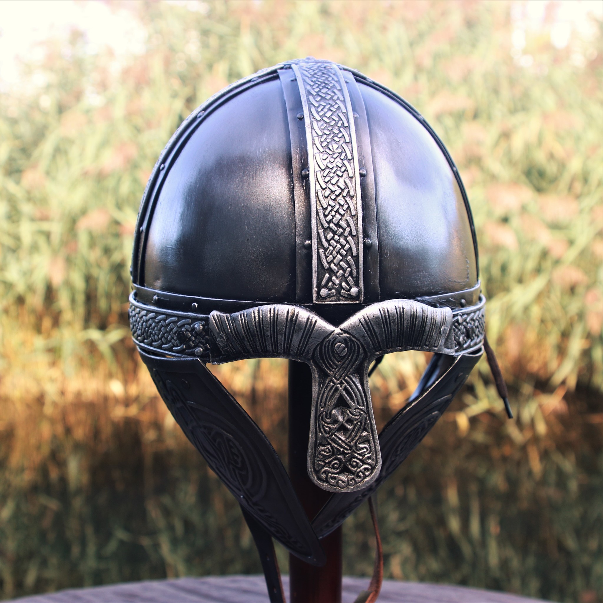 Acheter Viking casque avec dragons - CelticWebMerchant.com