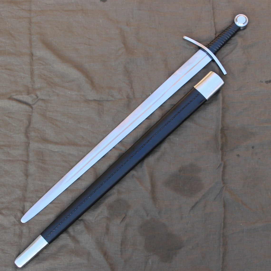 English battle sword - CelticWebMerchant.com