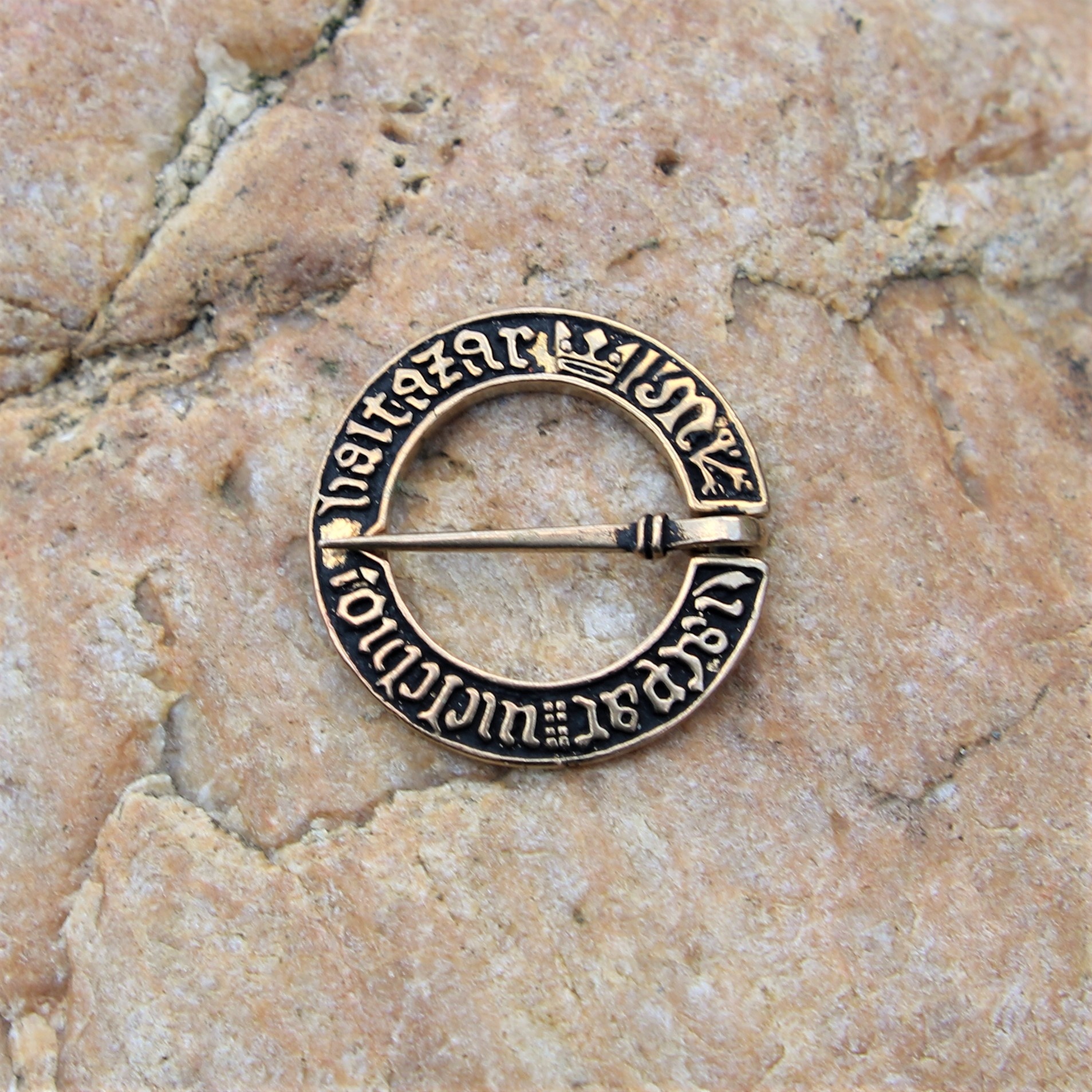 Medieval ring brooch, bronze - CelticWebMerchant.com