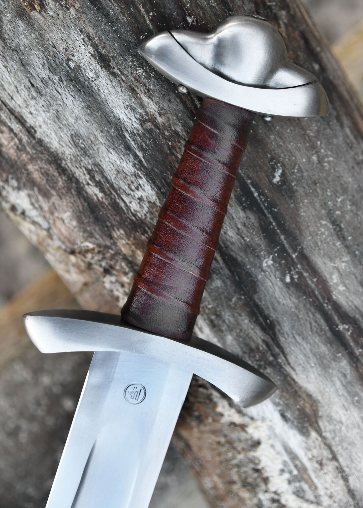 Viking sword Petersen L, battle-ready, long - CelticWebMerchant.com
