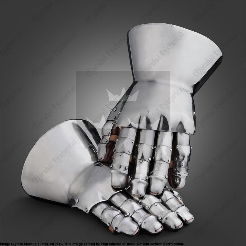 Hourglass Gauntlets 1350-1410 - CelticWebMerchant.com