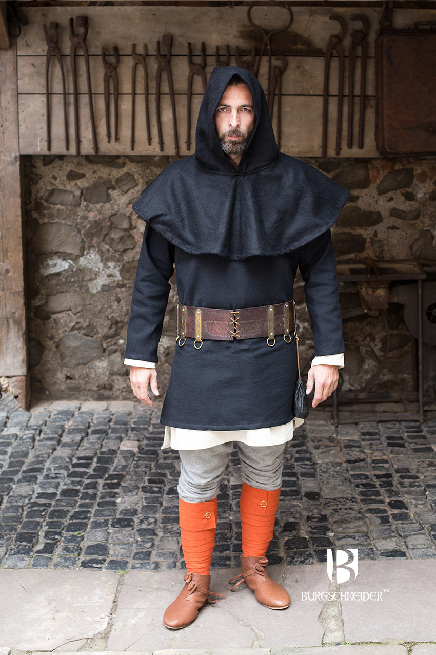 Chaperon Cucullus (black) - CelticWebMerchant.com