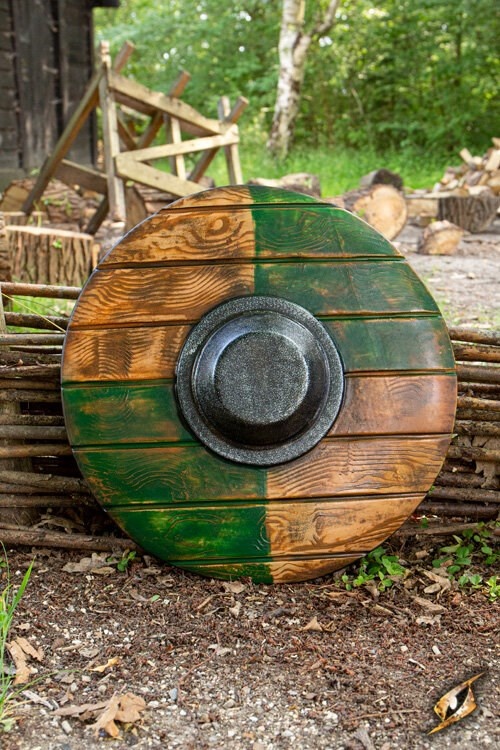 LARP round shield, green-wood 70 cm - CelticWebMerchant.com