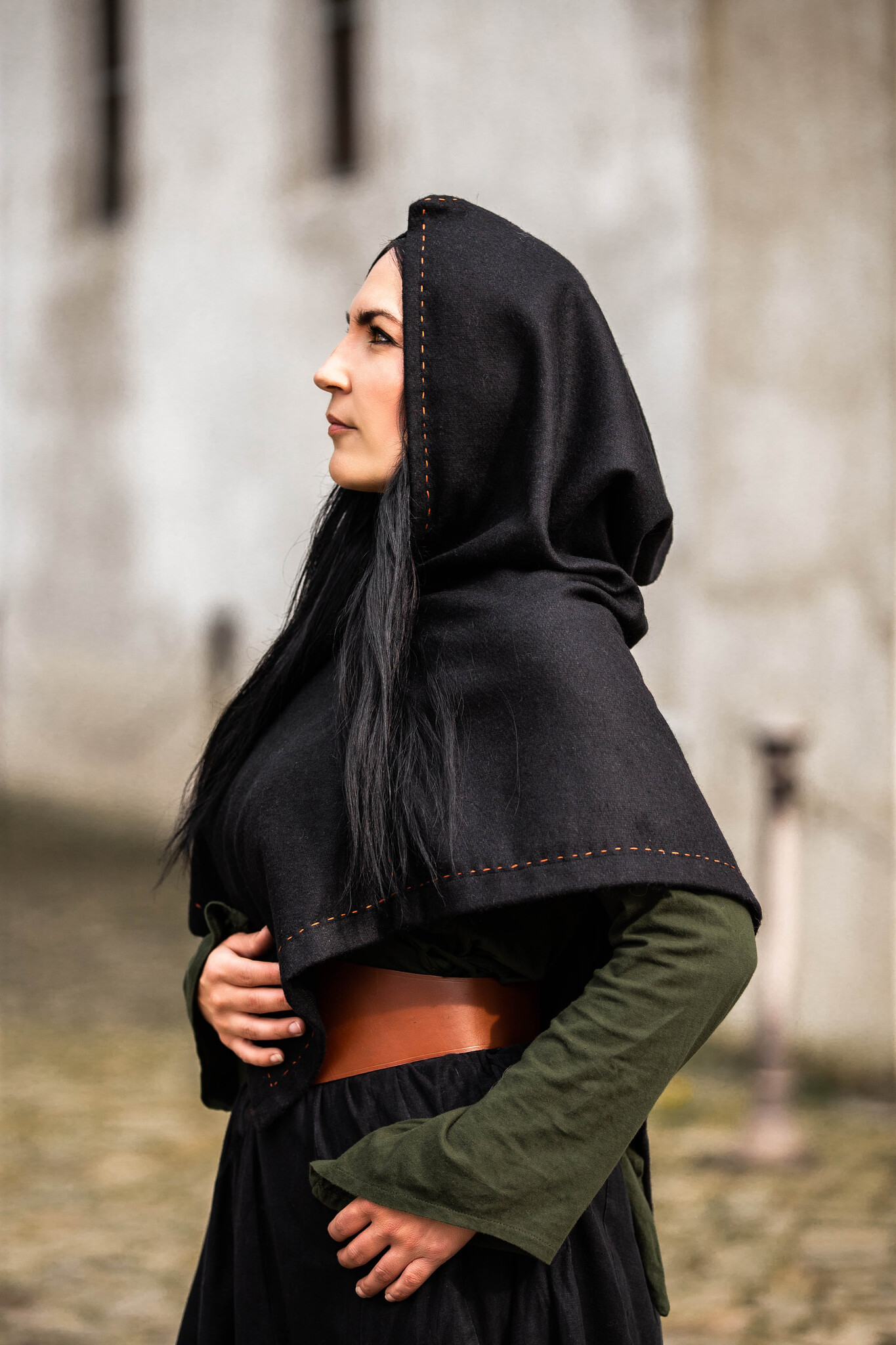 Skjoldehamm hood Halfdan, black - CelticWebMerchant.com
