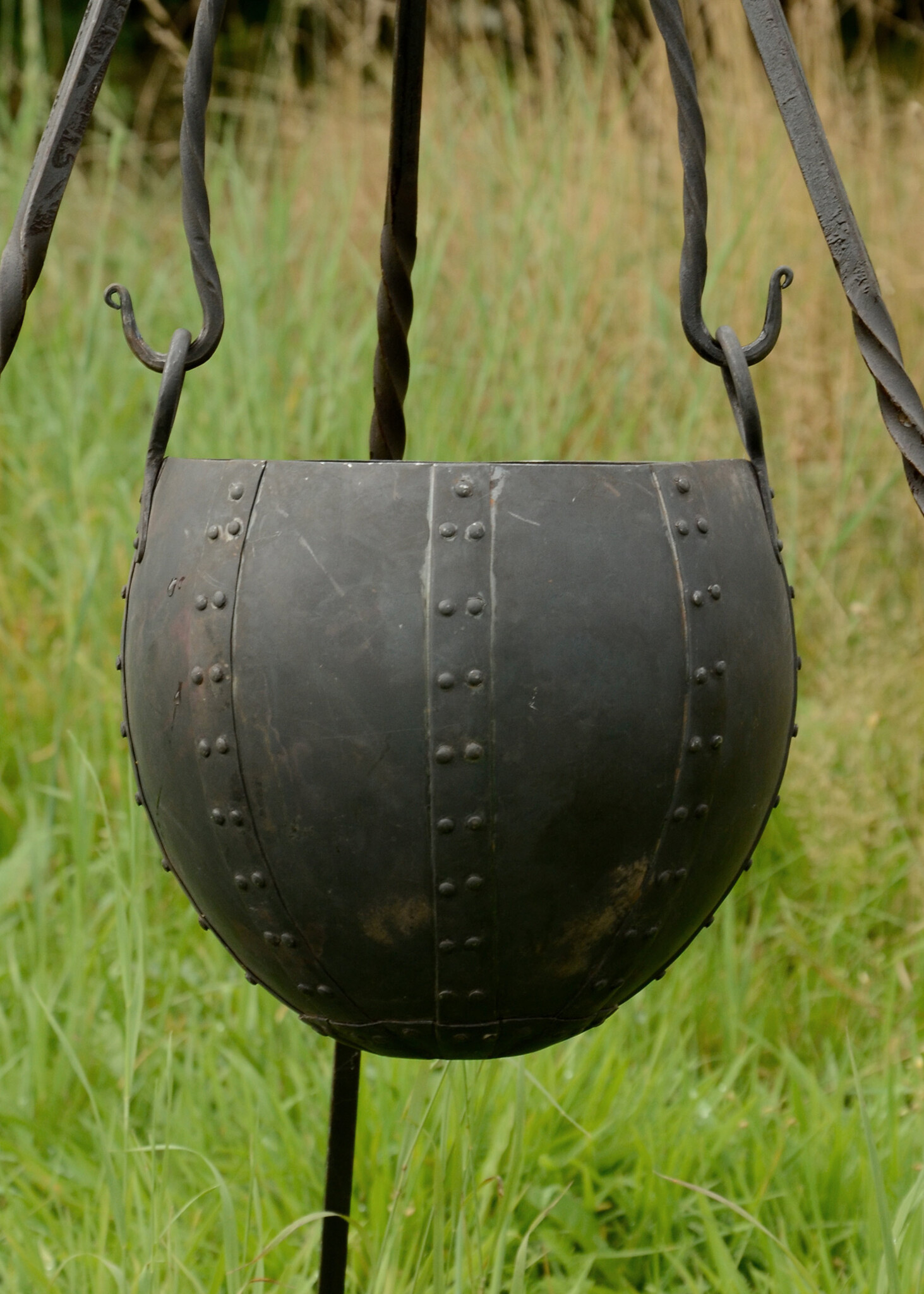 Early medieval cauldron, 10 litres - CelticWebMerchant.com