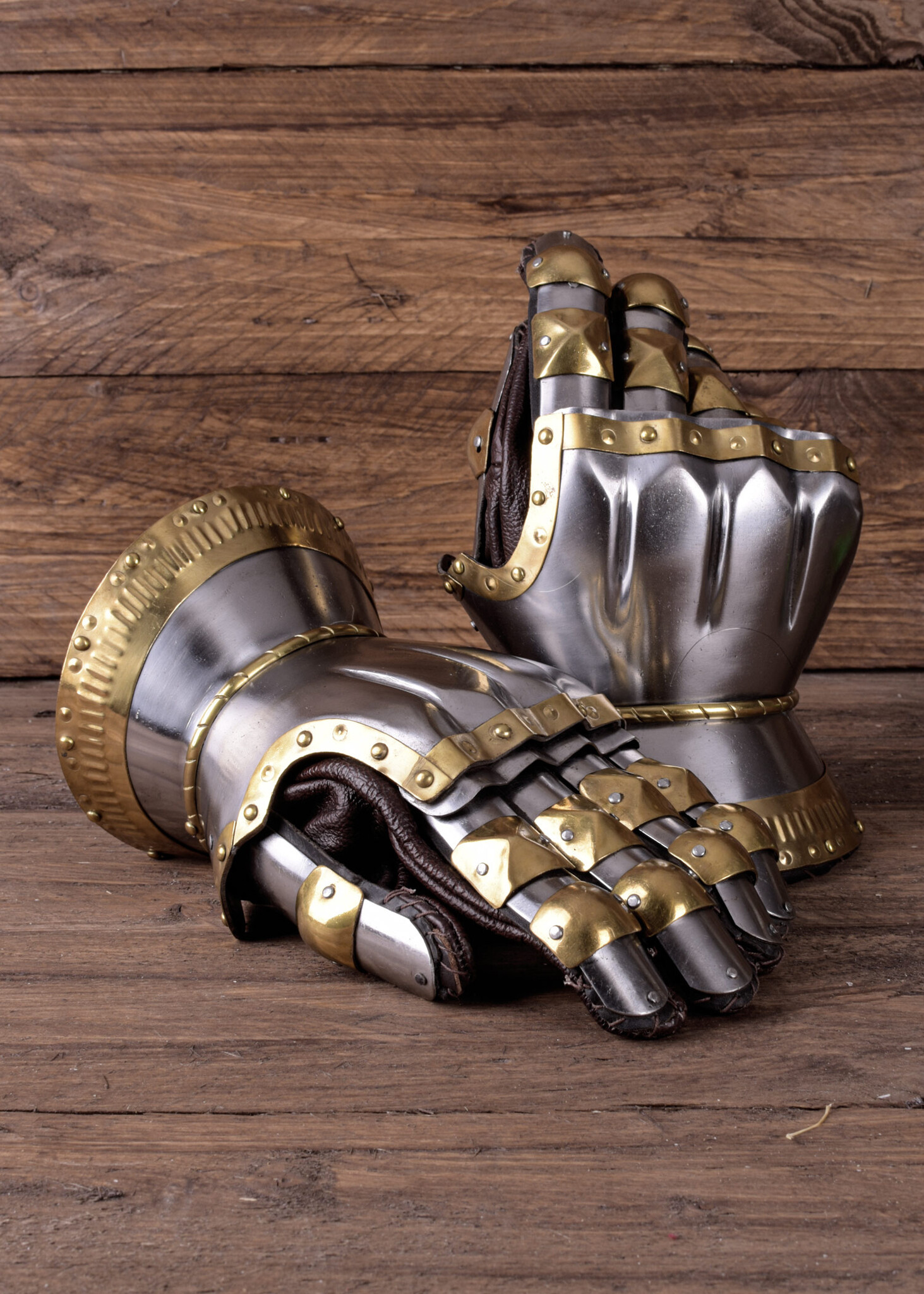 Gauntlets Churburg - CelticWebMerchant.com