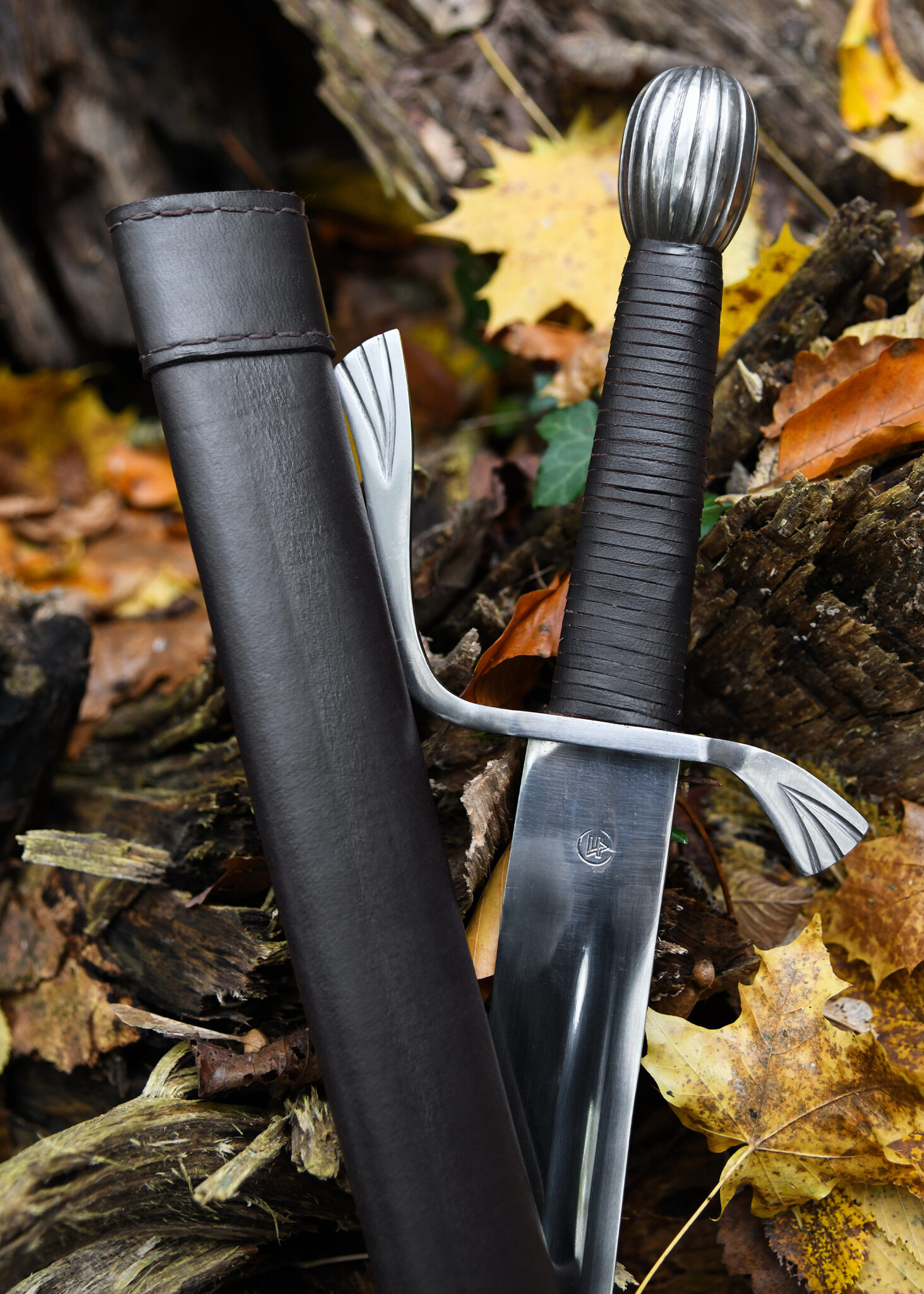 Medieval falchion, battle-ready - CelticWebMerchant.com