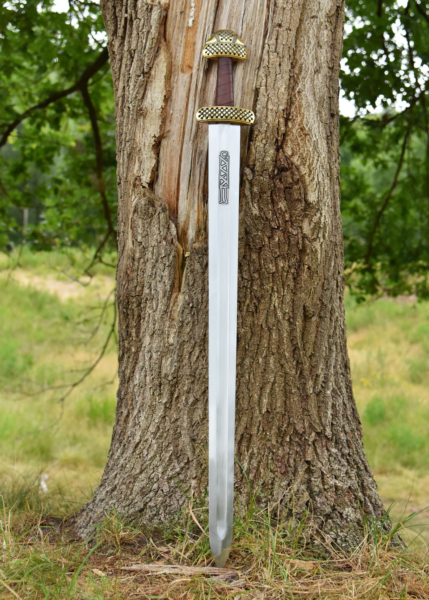 Viking sword Gnezdovo, Petersen E2 - CelticWebMerchant.com