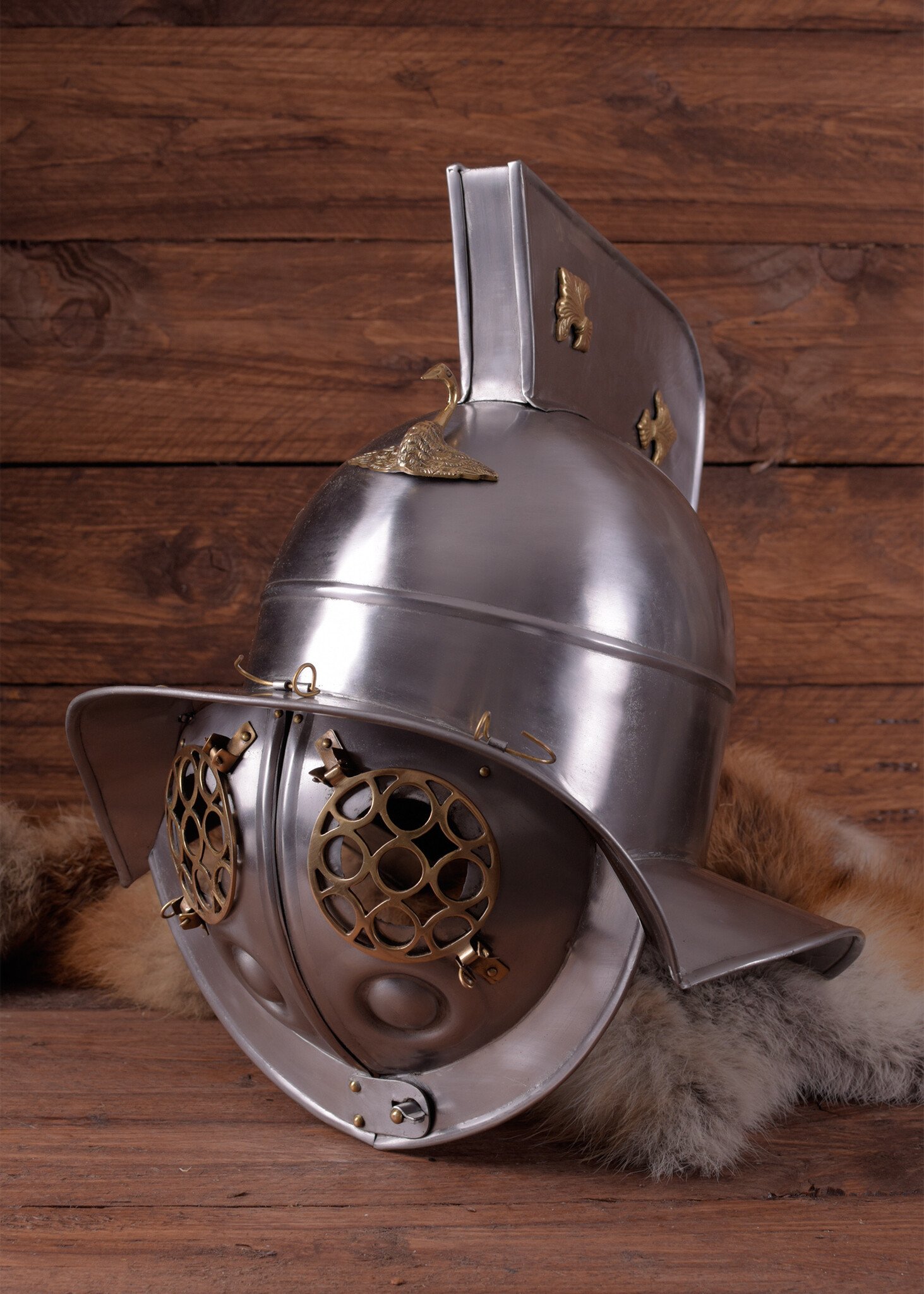 Thraex gladiator helmet - CelticWebMerchant.com