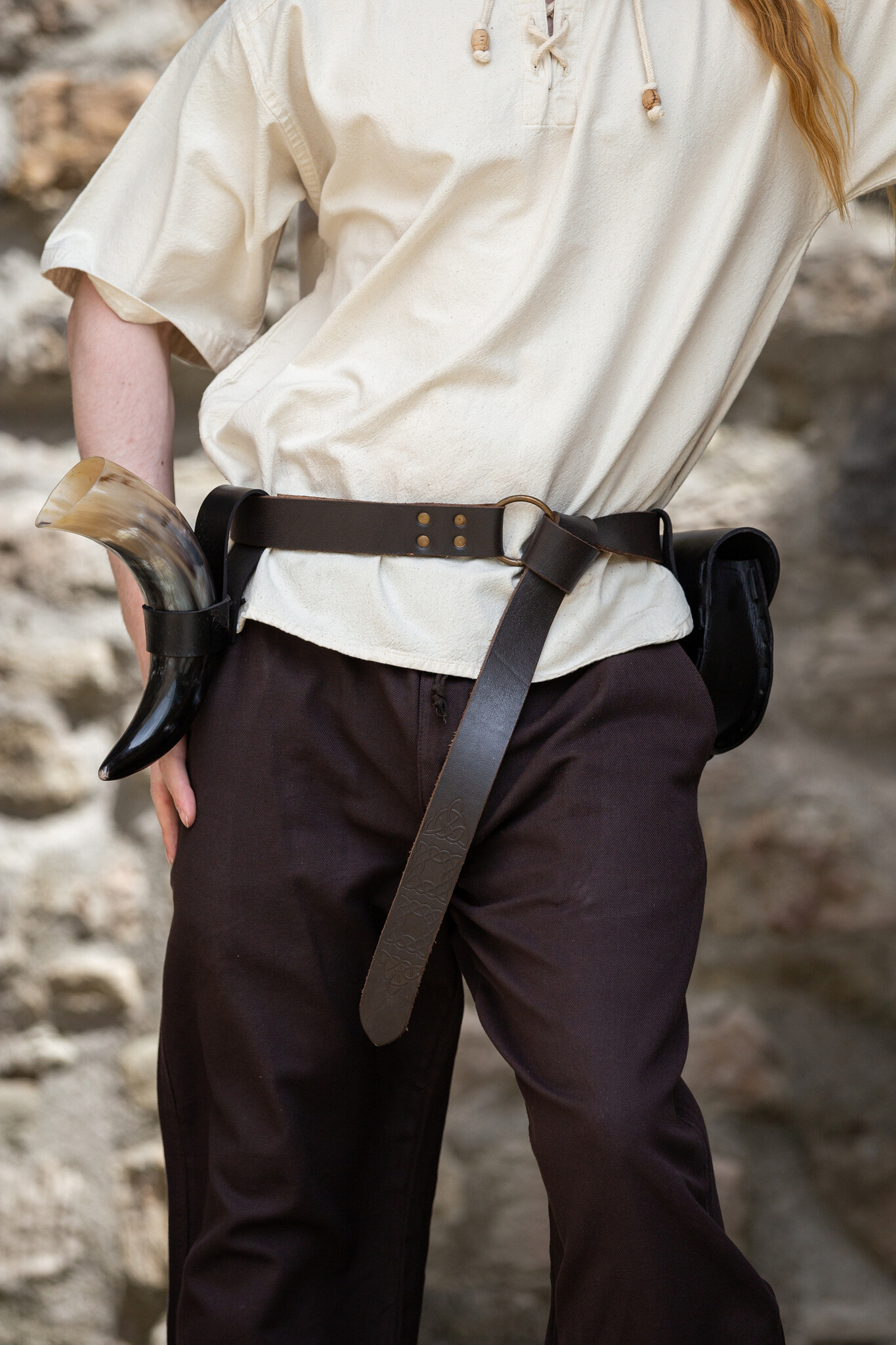 Riem met ringsluiting, Keltische knopen, bruin - CelticWebMerchant.com