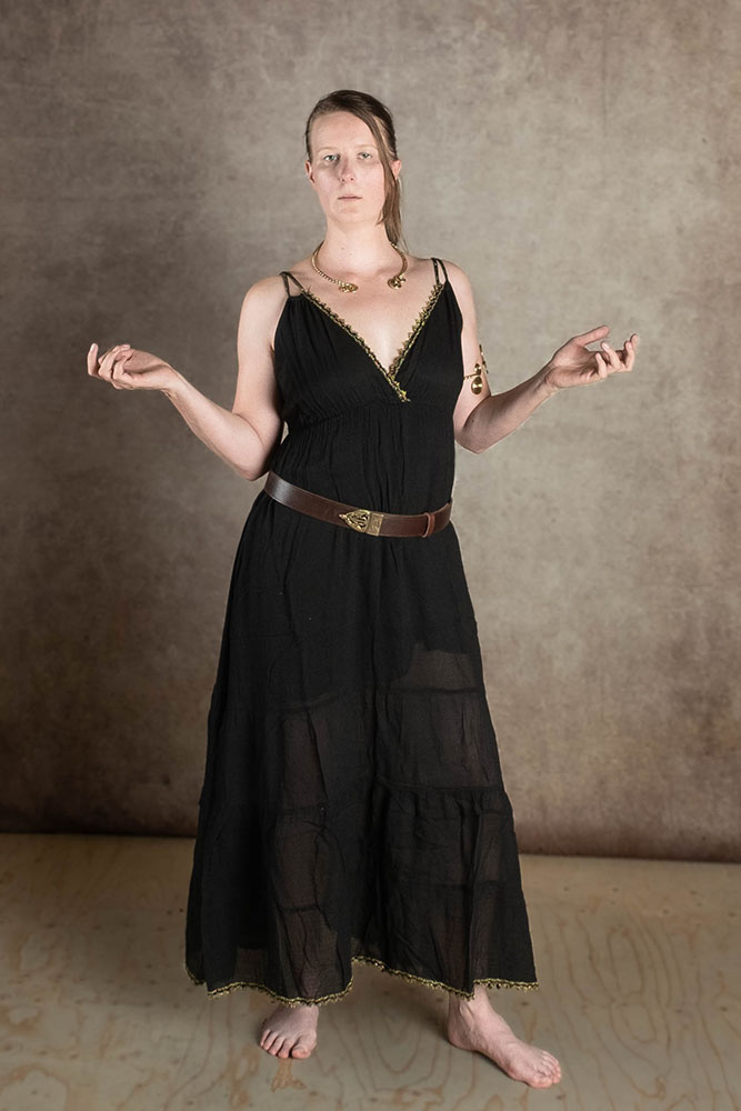 Robe de déesse Athena, noir - CelticWebMerchant.com