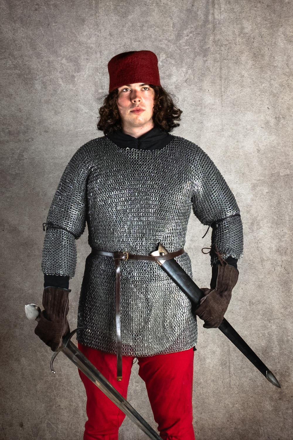 Halflong hauberk, flat rings-wedge rivets, 8mm - CelticWebMerchant.com