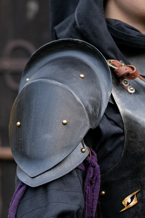 Renegade women's armor, pauldrons - CelticWebMerchant.com
