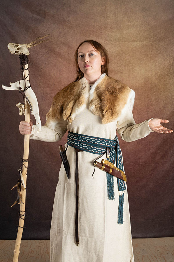 Mytholon Fur collar Sansa - CelticWebMerchant.com