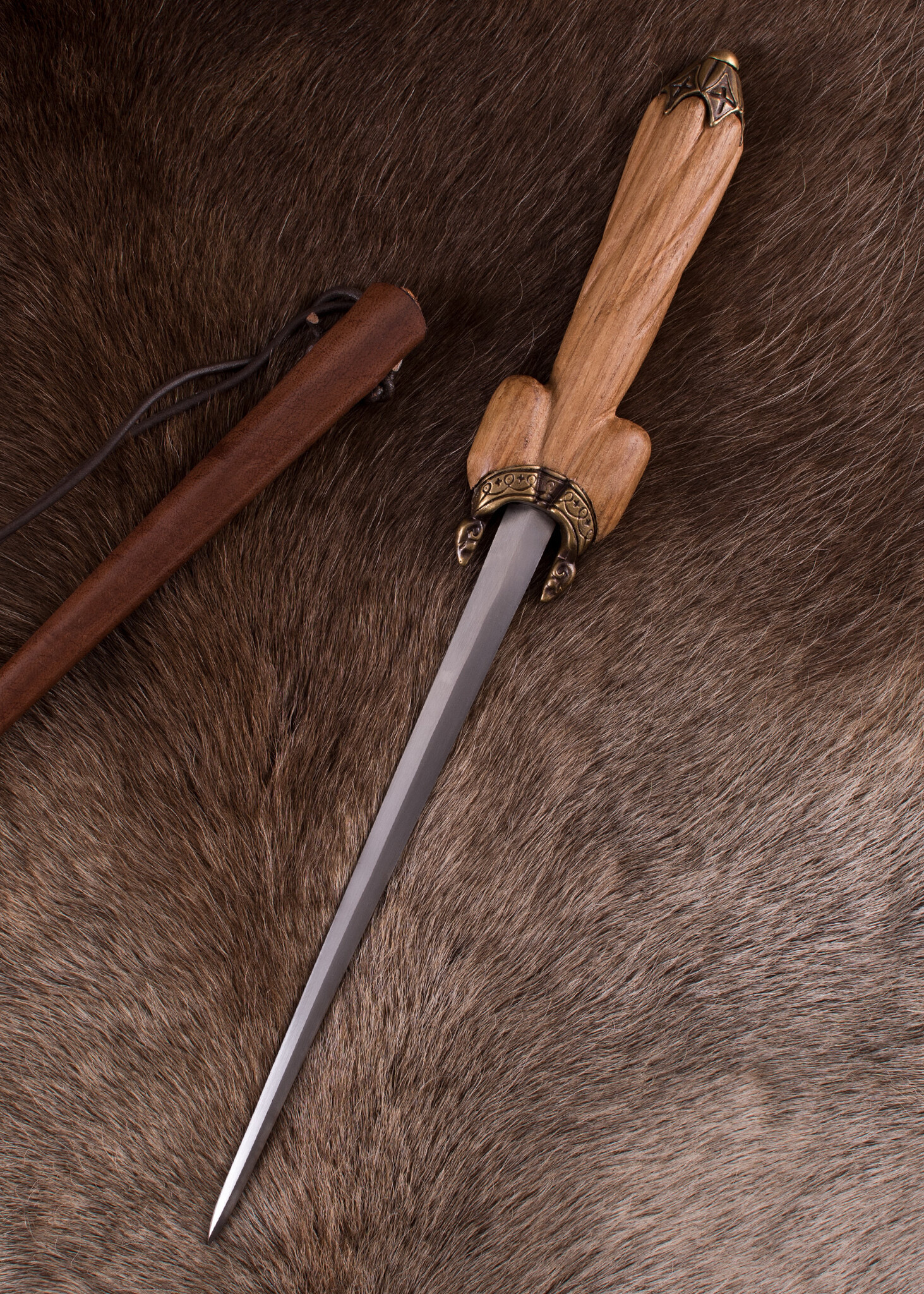 16th century bollock dagger - CelticWebMerchant.com