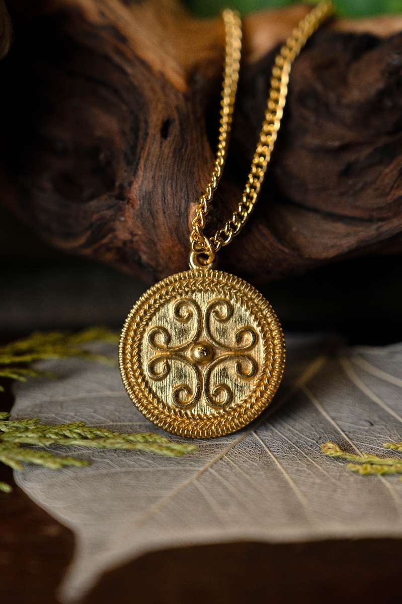 Roman filigree scroll pendant, 2nd-3rd century AD - CelticWebMerchant.com