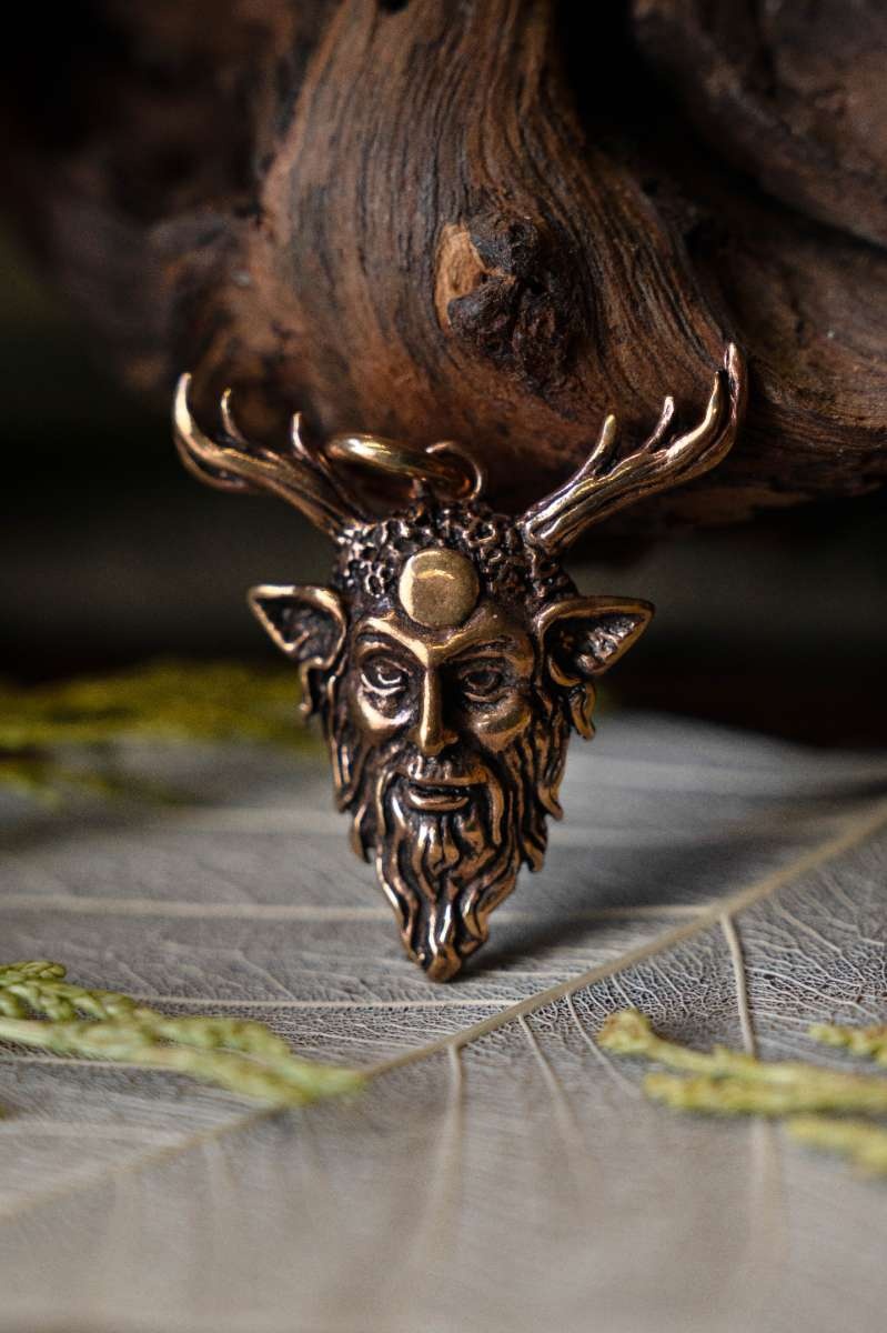 Hanger Cernunnos god van het woud - CelticWebMerchant.com