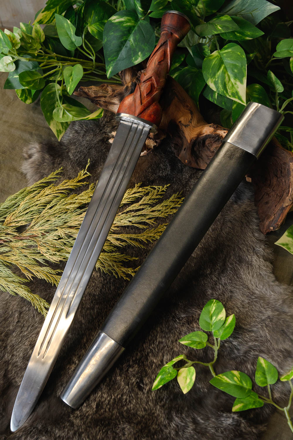 Scottish dirk Highland with scabbard - CelticWebMerchant.com