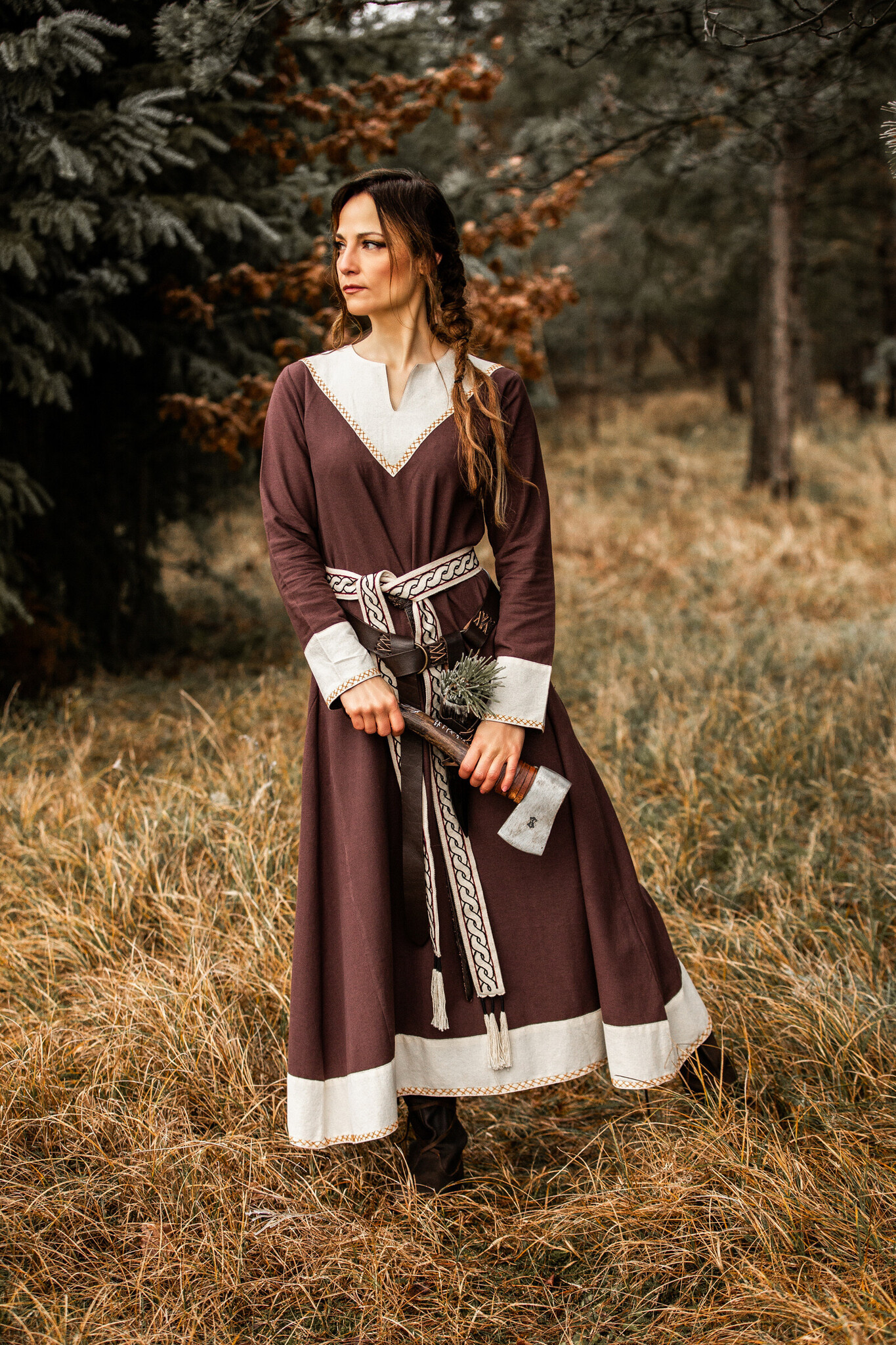 Vestido vikingo Estrid, marrón-natural - CelticWebMerchant.com