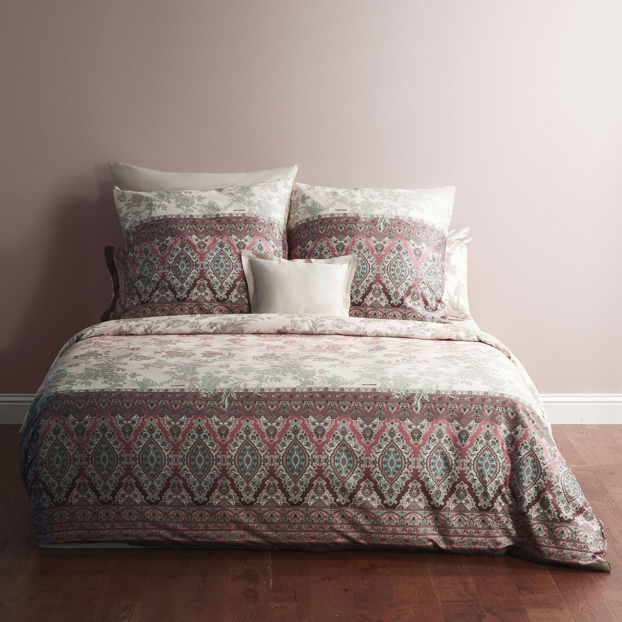 Bassetti Bettwäsche + Kissenbezüge | AGRIGENTO 41 - Teppich Hemsing