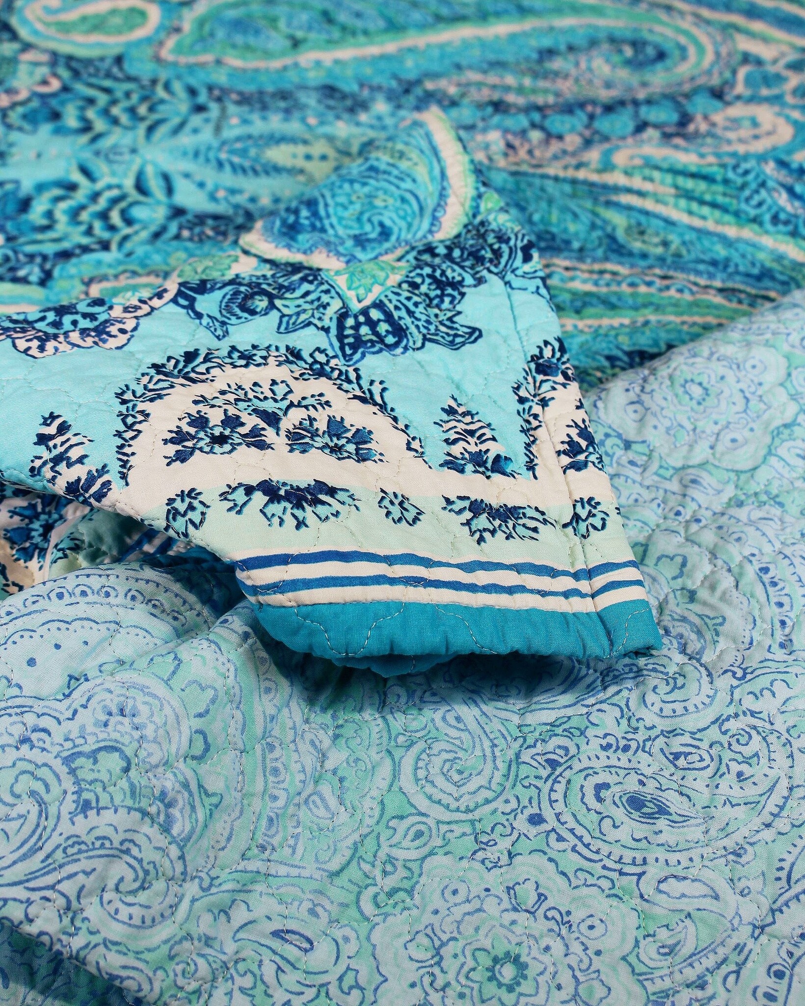 Bassetti Tagesdecke |MERGELLINA B1 ocean | Produktinformationen ...