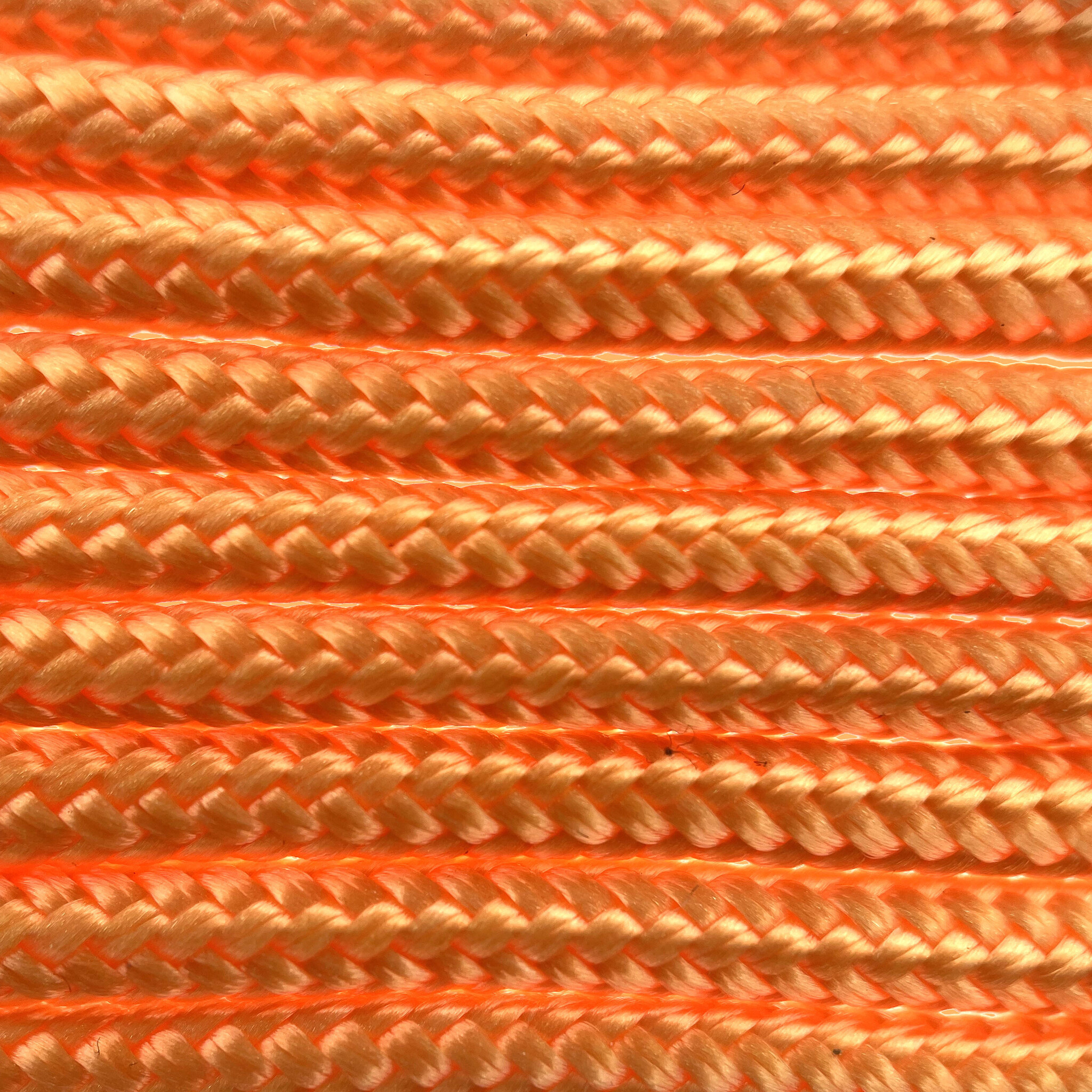 Buy Paracord 425 type II Pastel Orange from the expert - 123Paracord