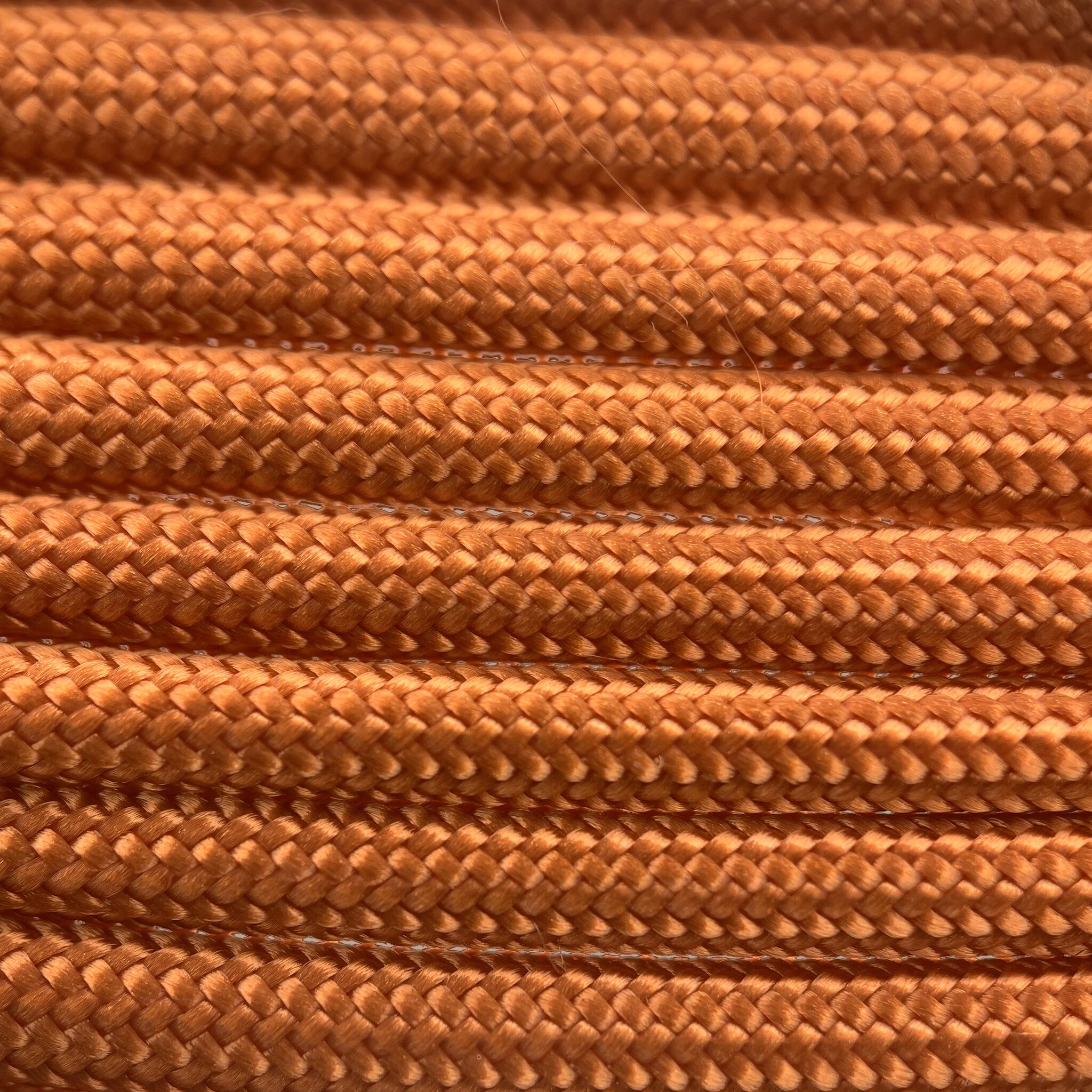 Buy Paracord 550 type III Squirrel Brown from the expert - 123Paracord
