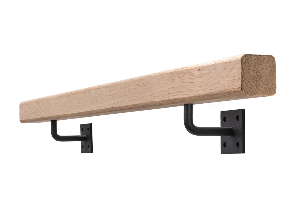 vierkante houten trapleuning op maat - Teus De Trapleuningspecialist