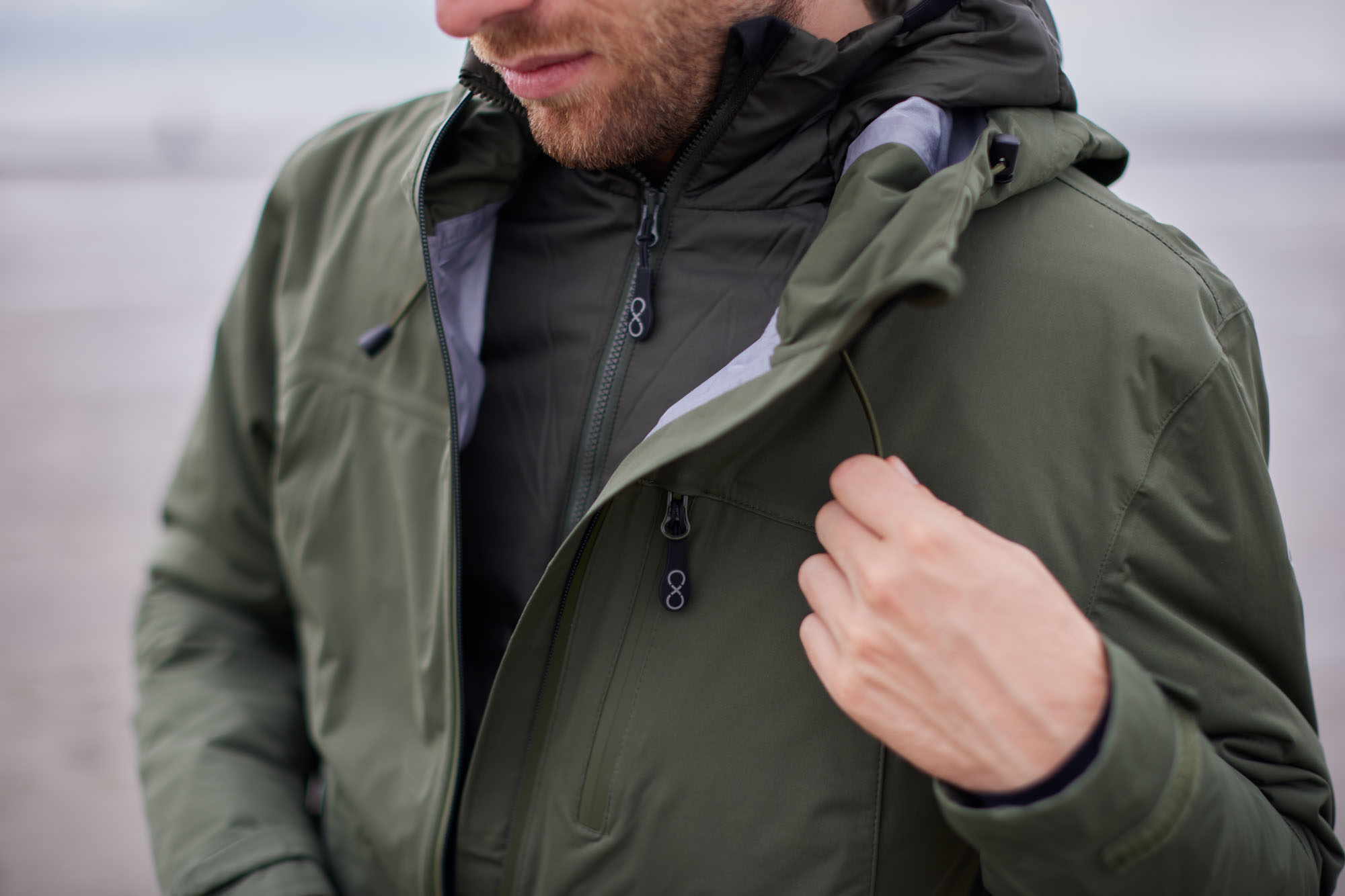 Virga Shell Rainjacket - Botanic Green - Blue LOOP Originals