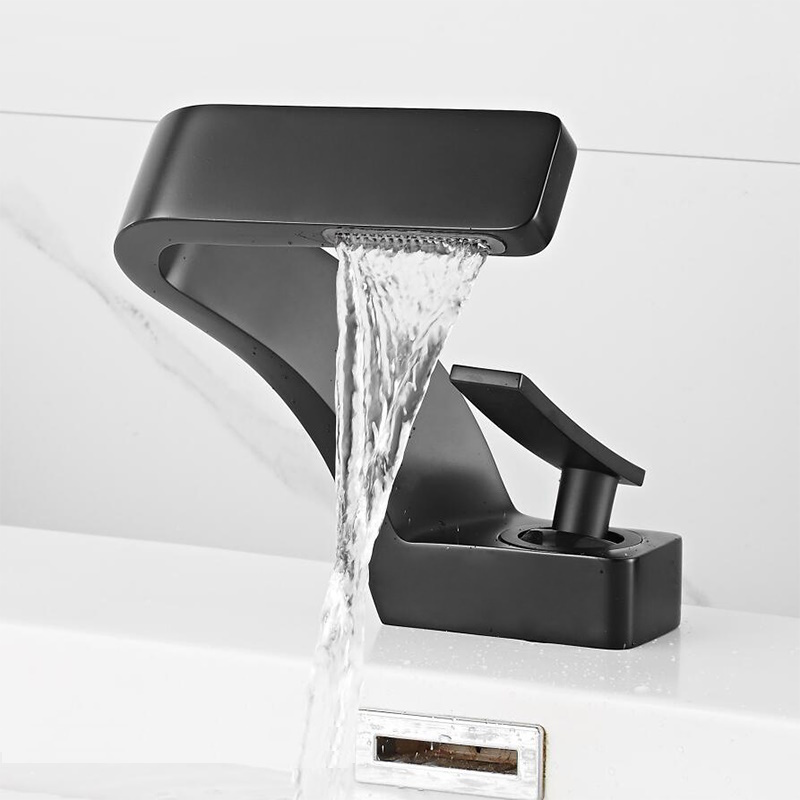 Valisa.nl - Design Sanitair Winkel | Luxe design wastafel waterval ...
