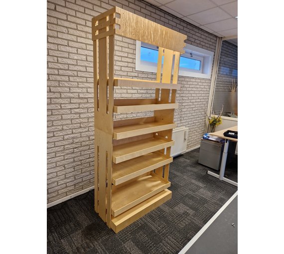 Houten promotie rek met 6 legborden - Emtrade.nl