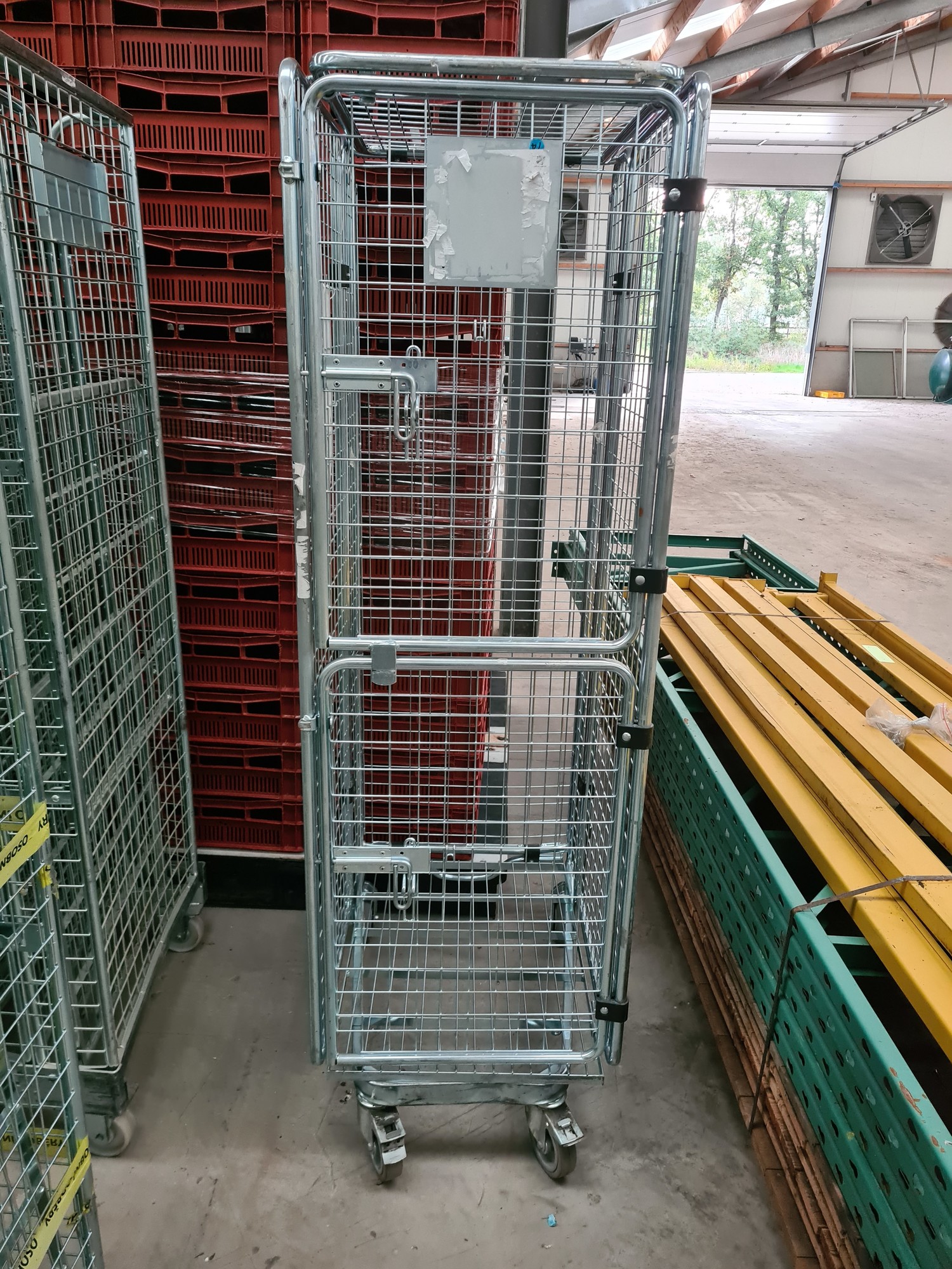 Rolcontainer 5-heks met nestbare A-frame bodem, gebruikt - Emtrade.nl