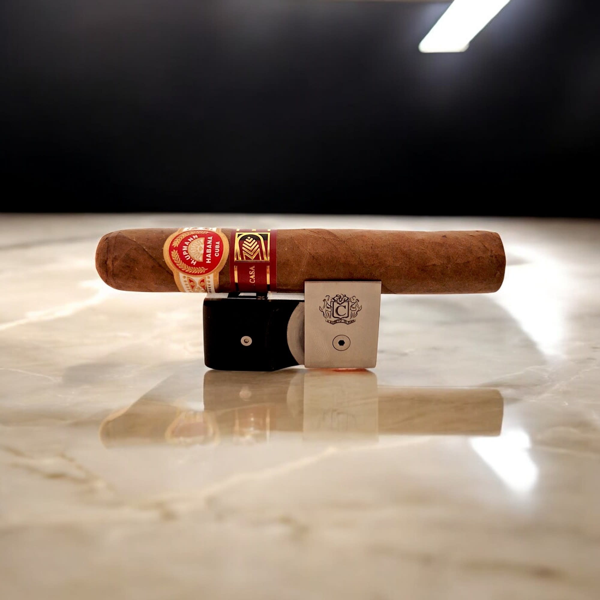 H. UPMANN H. UPMANN ROYAL ROBUSTO LCDH - UNIT - RHEIN 1905 GENEVA
