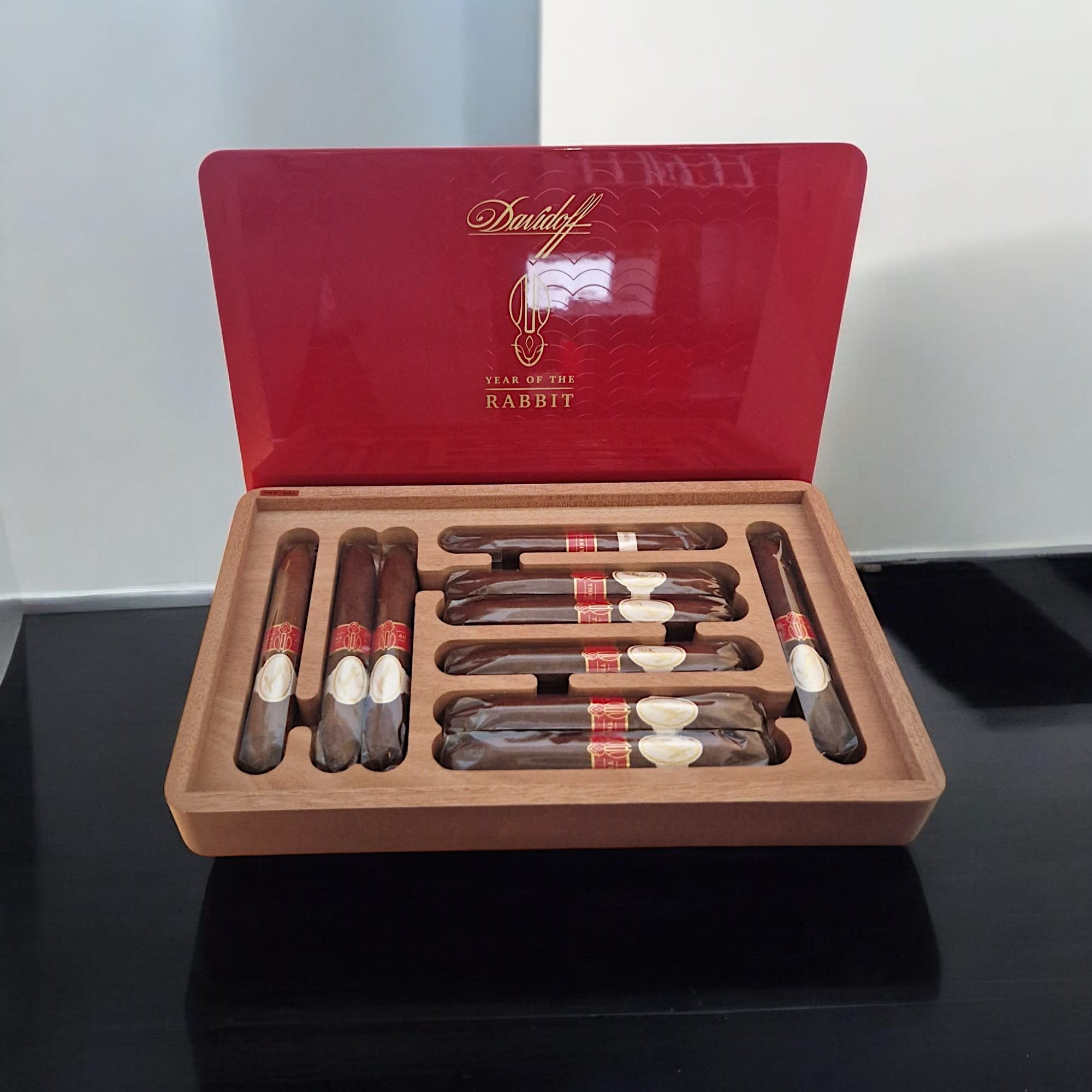 DAVIDOFF DAVIDOFF YEAR OF THE RABBIT 2023 - FULL BOX - RHEIN 1905 GENEVA