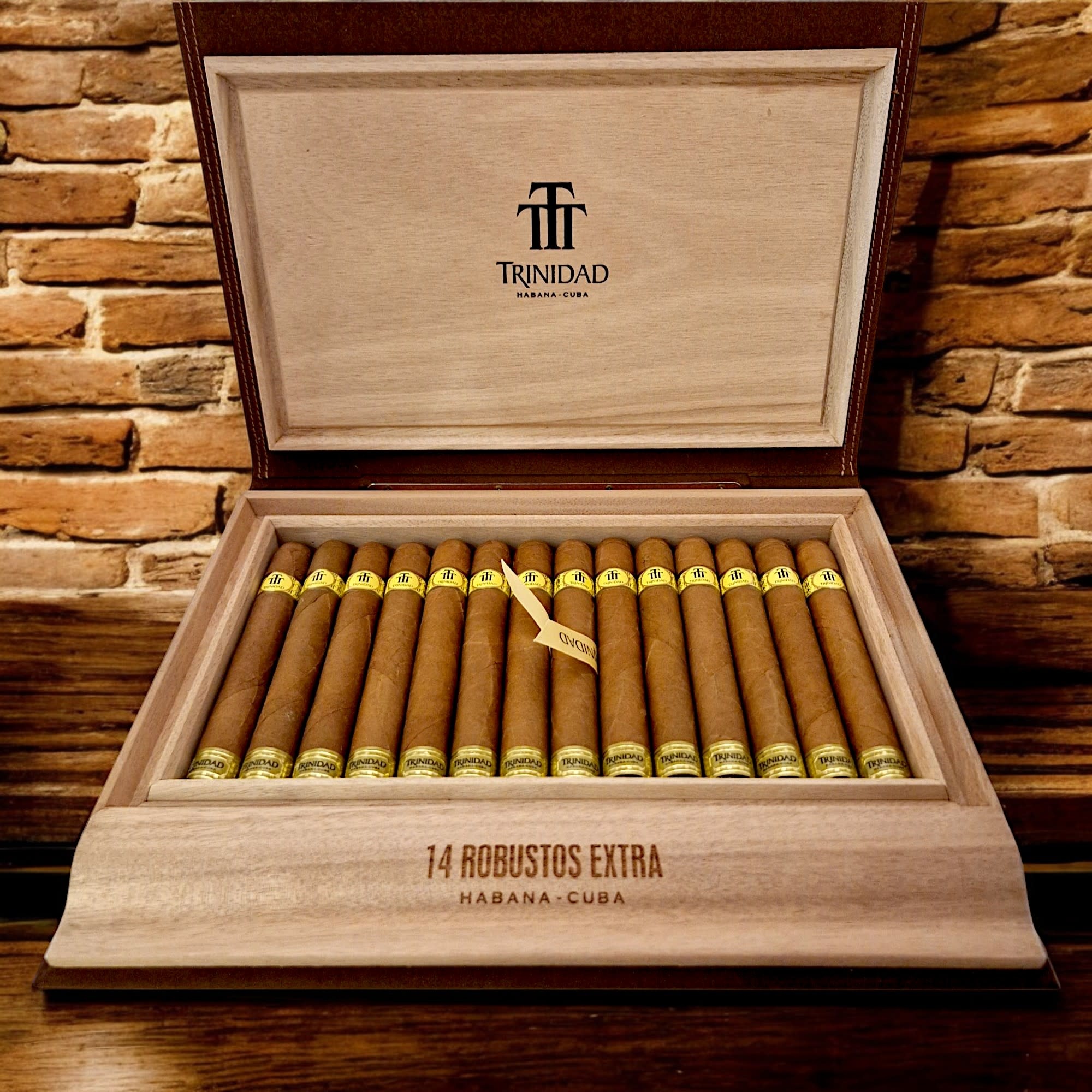 TRINIDAD TRINIDAD ROBUSTO EXTRA TRAVEL HUMIDOR - RHEIN 1905 GENEVA