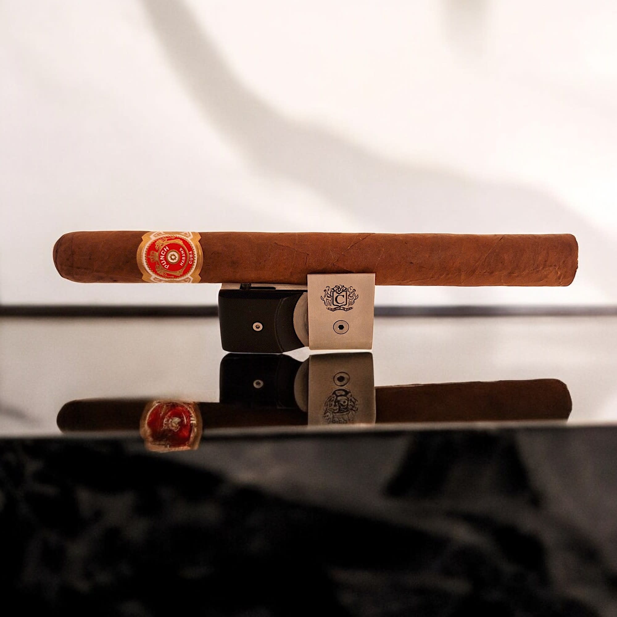 PUNCH PUNCH DOUBLE CORONA - UNIT - RHEIN 1905 GENEVA