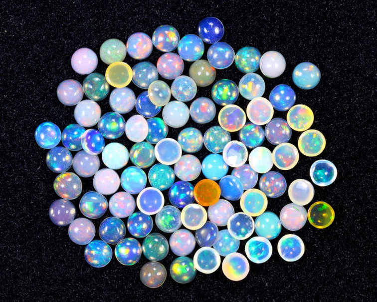How are opals formed? | Read all about it | Megalodontand.nl ...