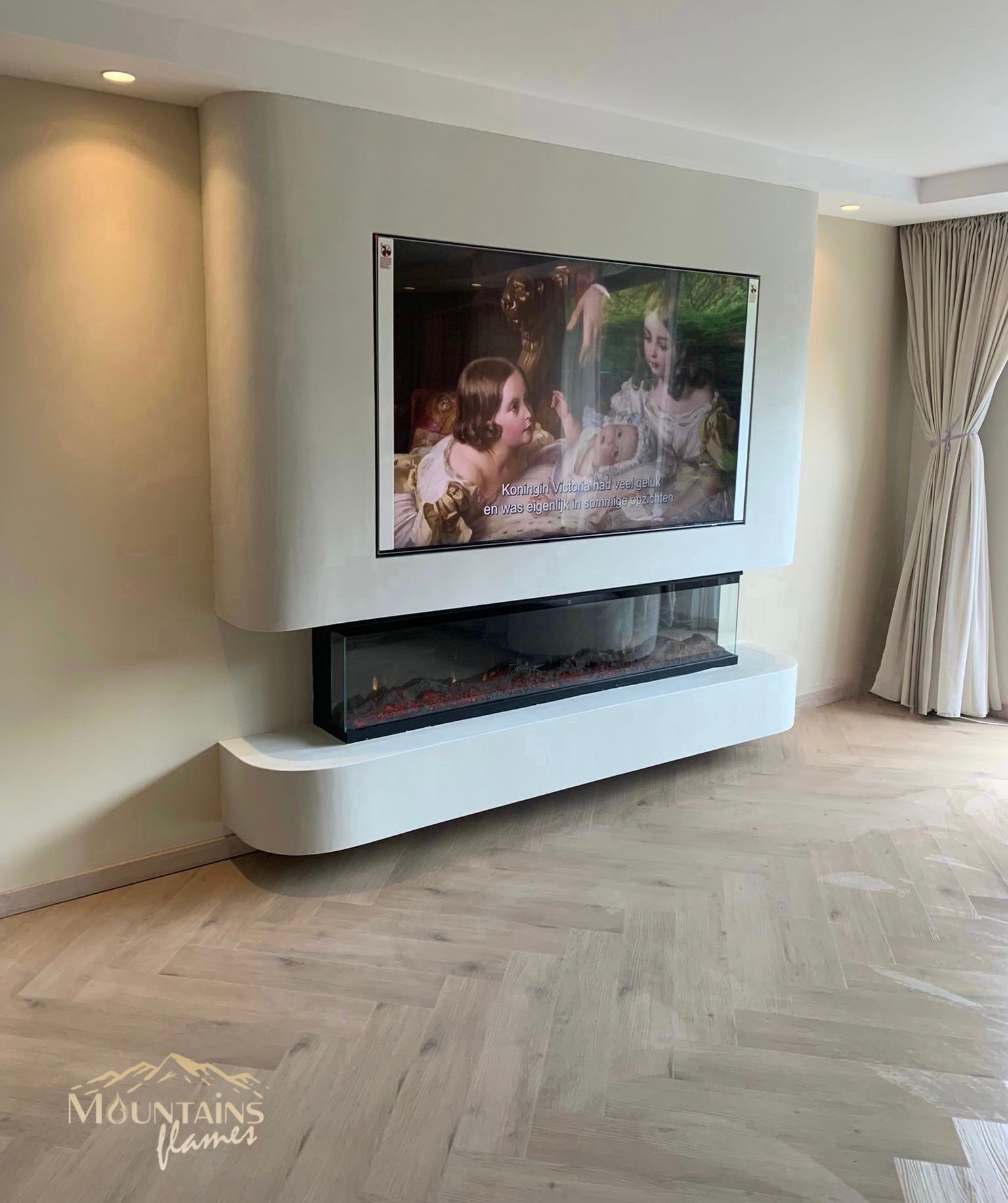 Cinewall Sous - Mountains Flame