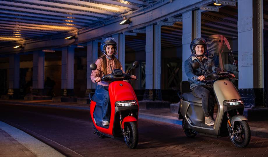 Scooters - Scooter Centrum Test Shop