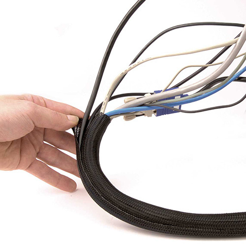 Kabelhoes zelf oprollend - 19mm - rol 30 meter Zwart - Beugels en Meer