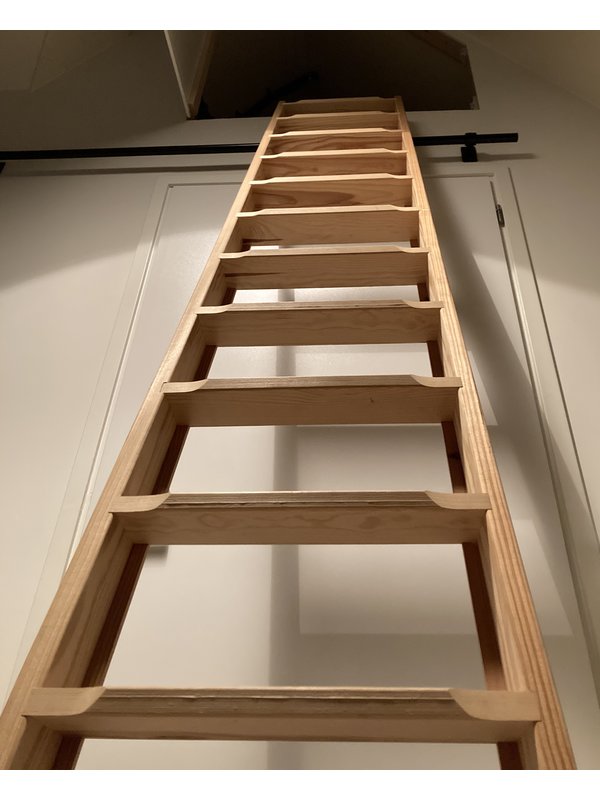 Grenenhout molenaarstrap kopen? - vaneldikladders.nl