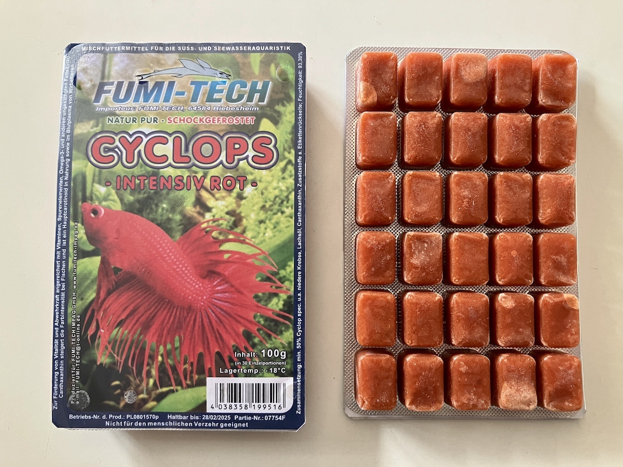 Fumi-Tech Cyclops rot 5x 100g Blister (500g) - kaufen im Aqua Planet Online Shop