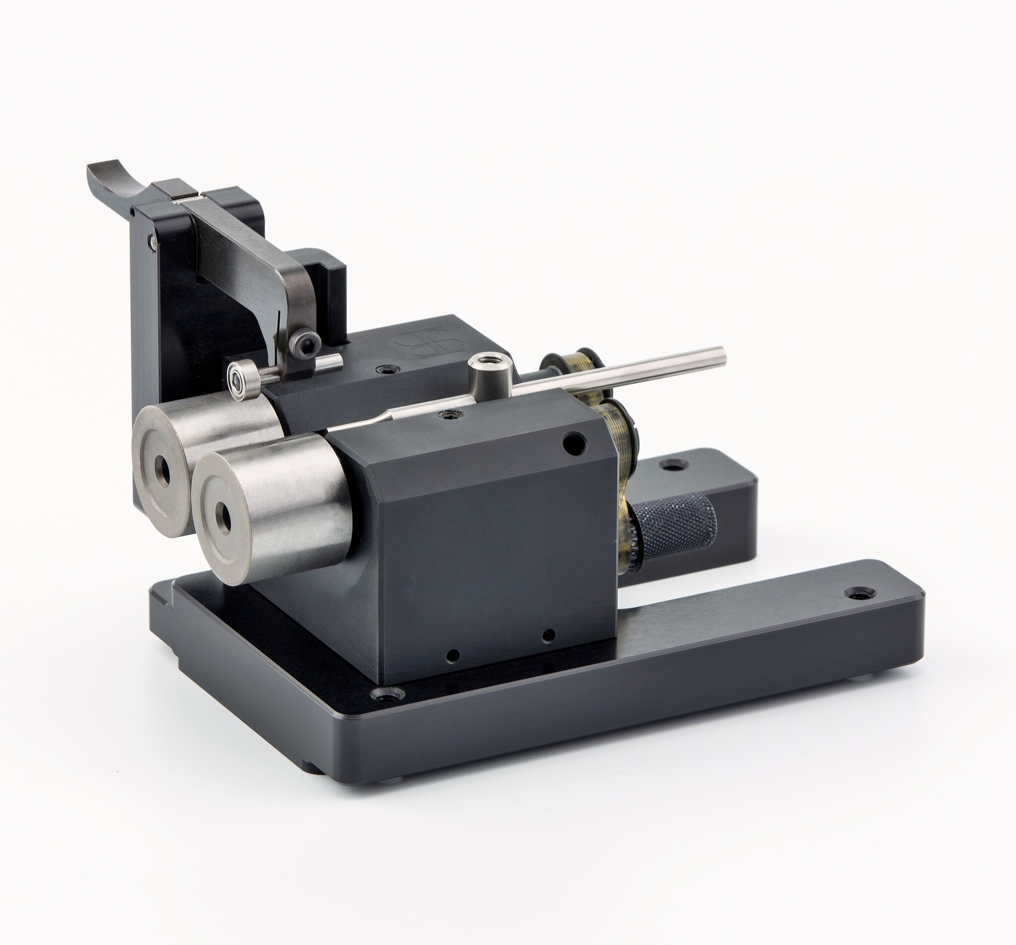 Rotary unit for positioning drills, milling cutters, and thread taps ...