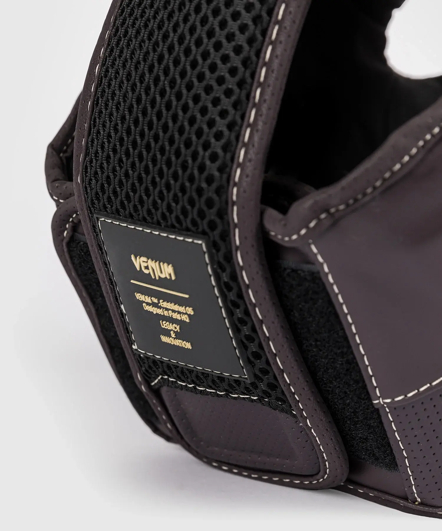 Venum Impact Evo Headgear - Chocolate - FIGHT.NL