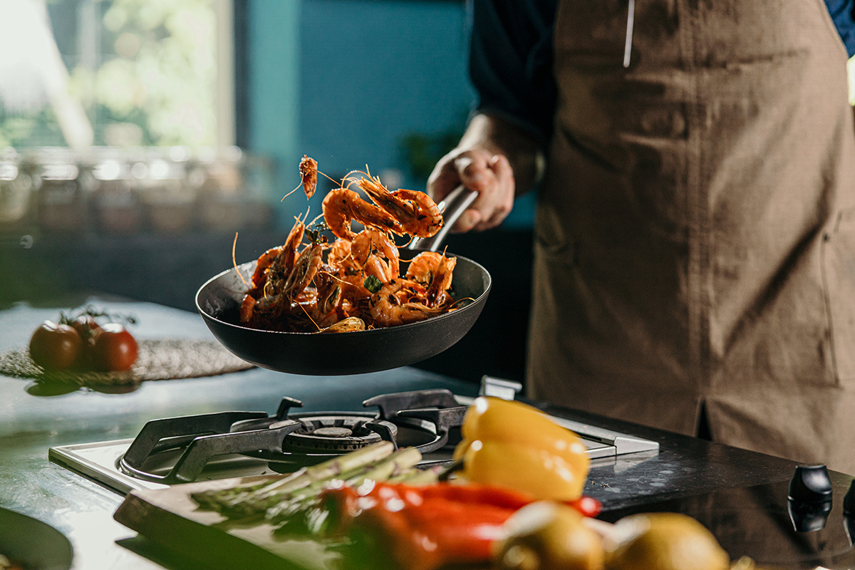 Sizzling lemon-pepper prawns: a flavourful and healthy recipe - Skottsberg