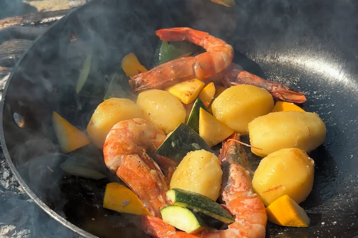 Wok dish with vegetables - Skottsberg